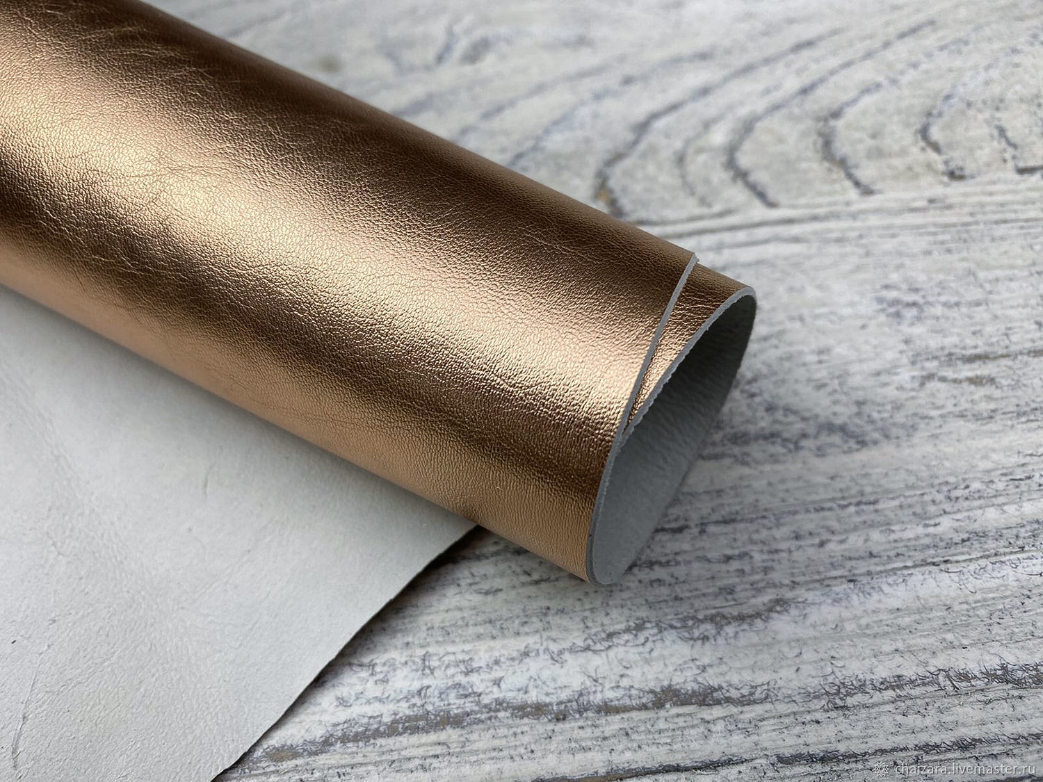 Metalic Antique Gold (0,4-0,6 мм), цв. Золотой, натуральная кожа купить ...