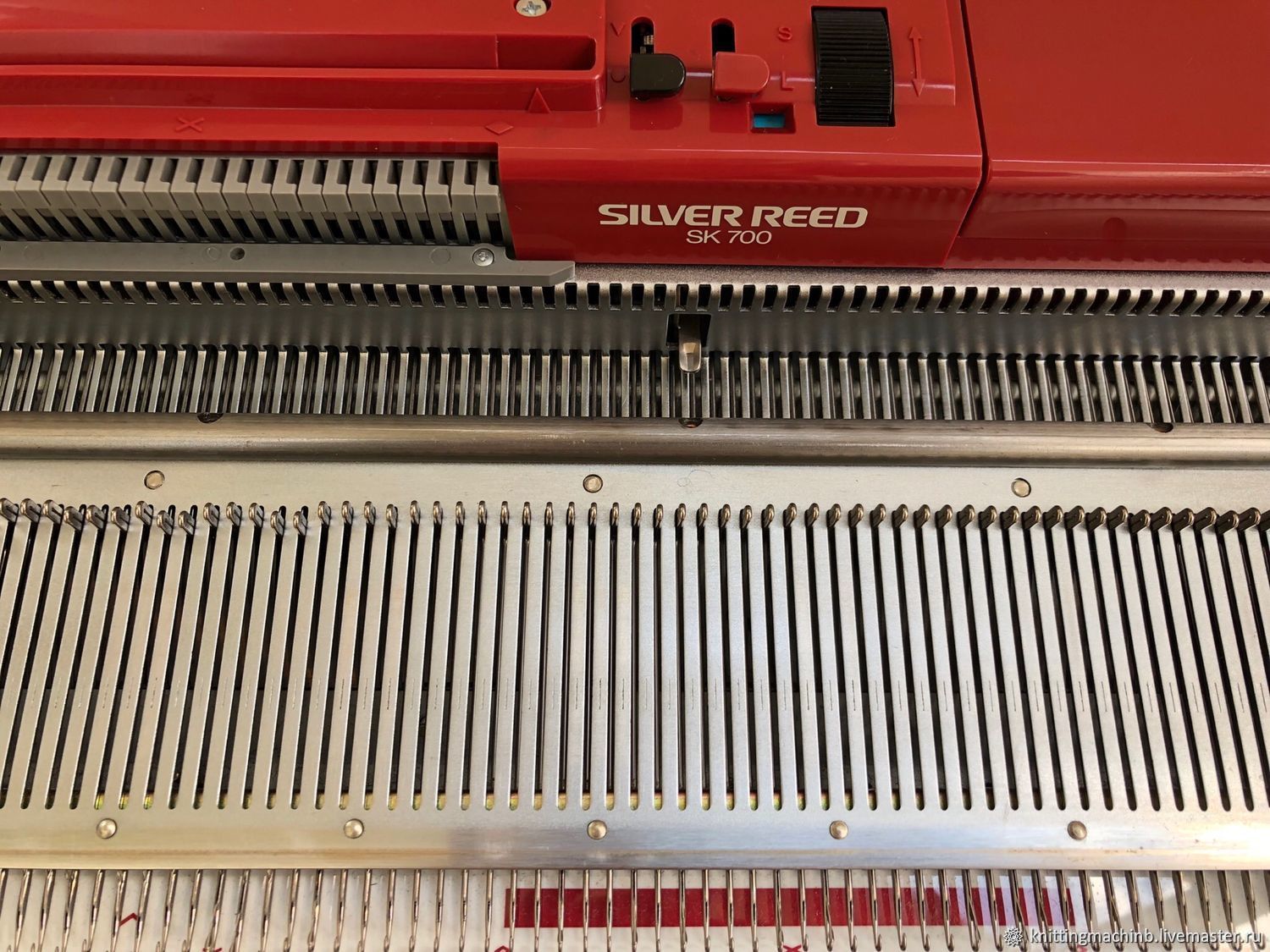 Вязальная машина Silver Reed SK 700 Punchcard купить в интернет ...