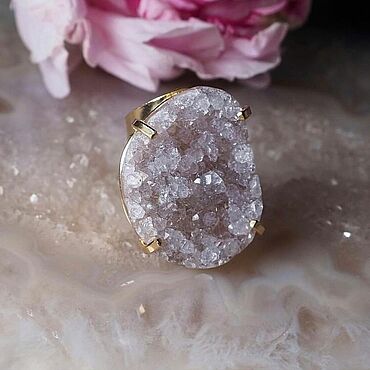 white amethyst