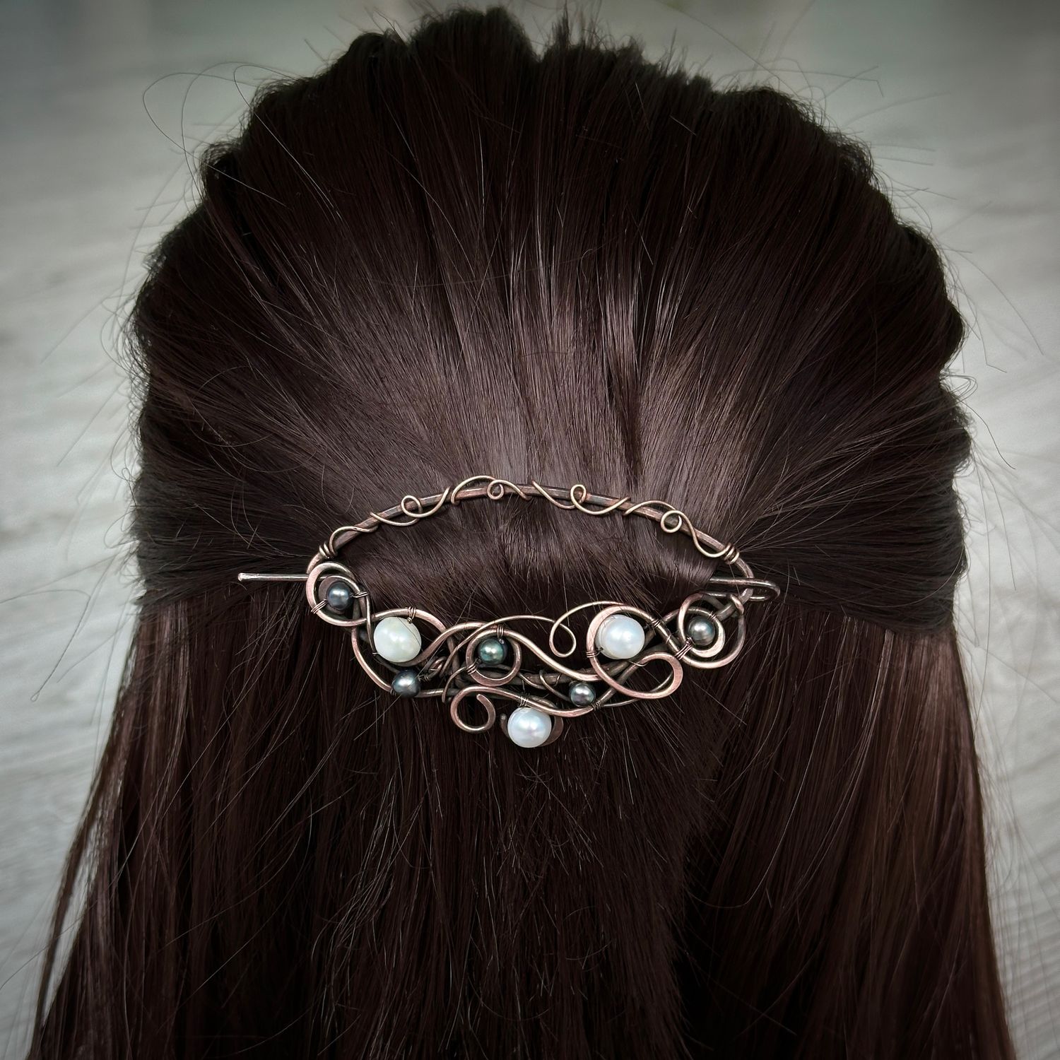 Заколка для волос с жемчугом, wire wrap, фибула со шпилькой, медная ...