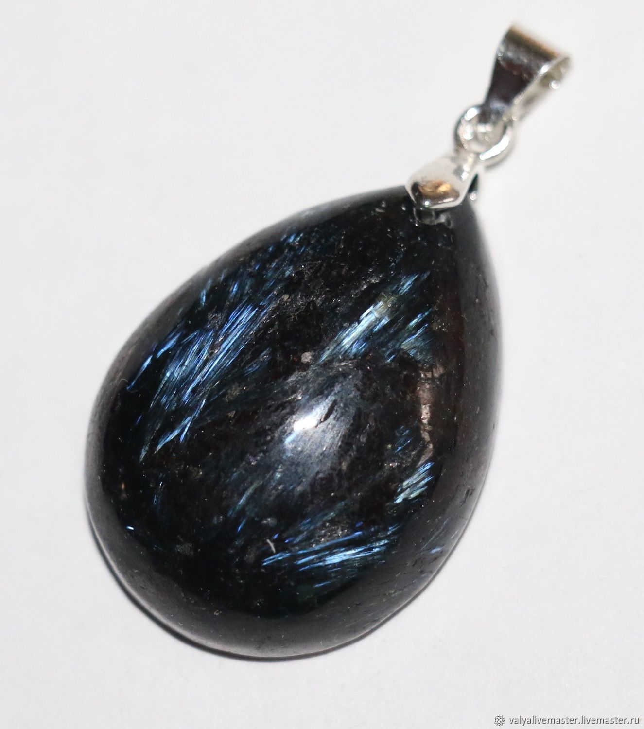 Подвеска: нуумит нууммит натуральный природный Гренландия – купить на ...