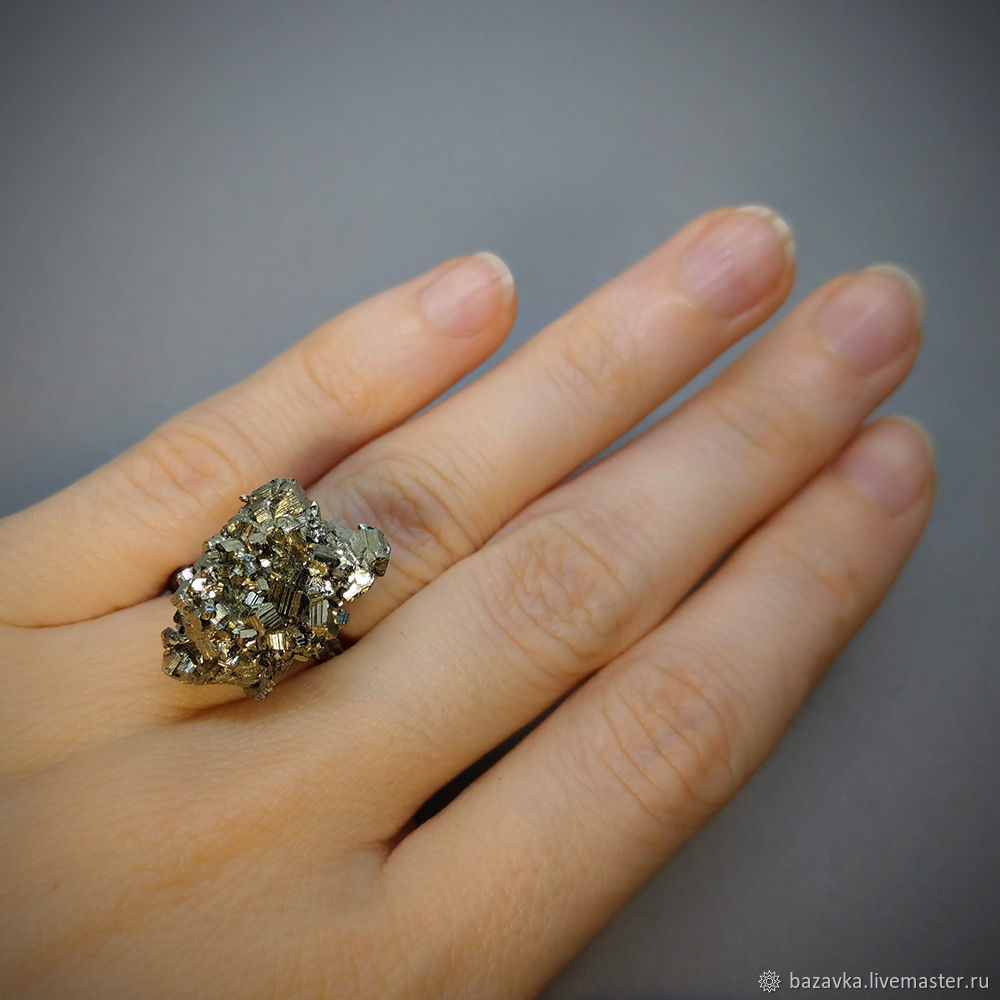 Серебряное кольцо с пиритом – заказать на Ярмарке Мастеров – JIYQWRU ...