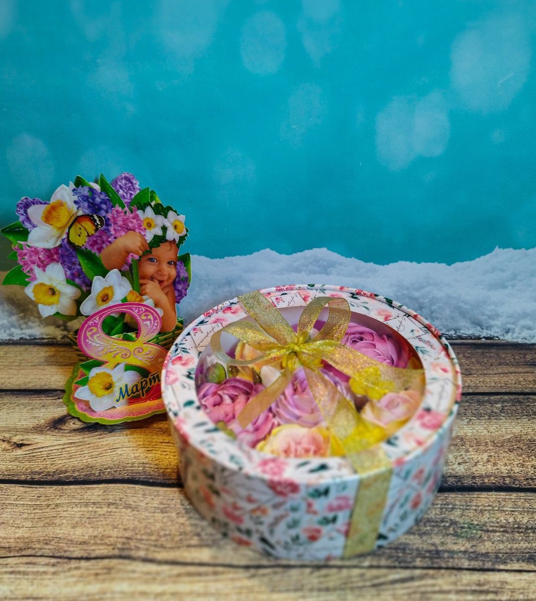 Подарочная коробка с цветами в интернет-магазине Ярмарка Мастеров по ...