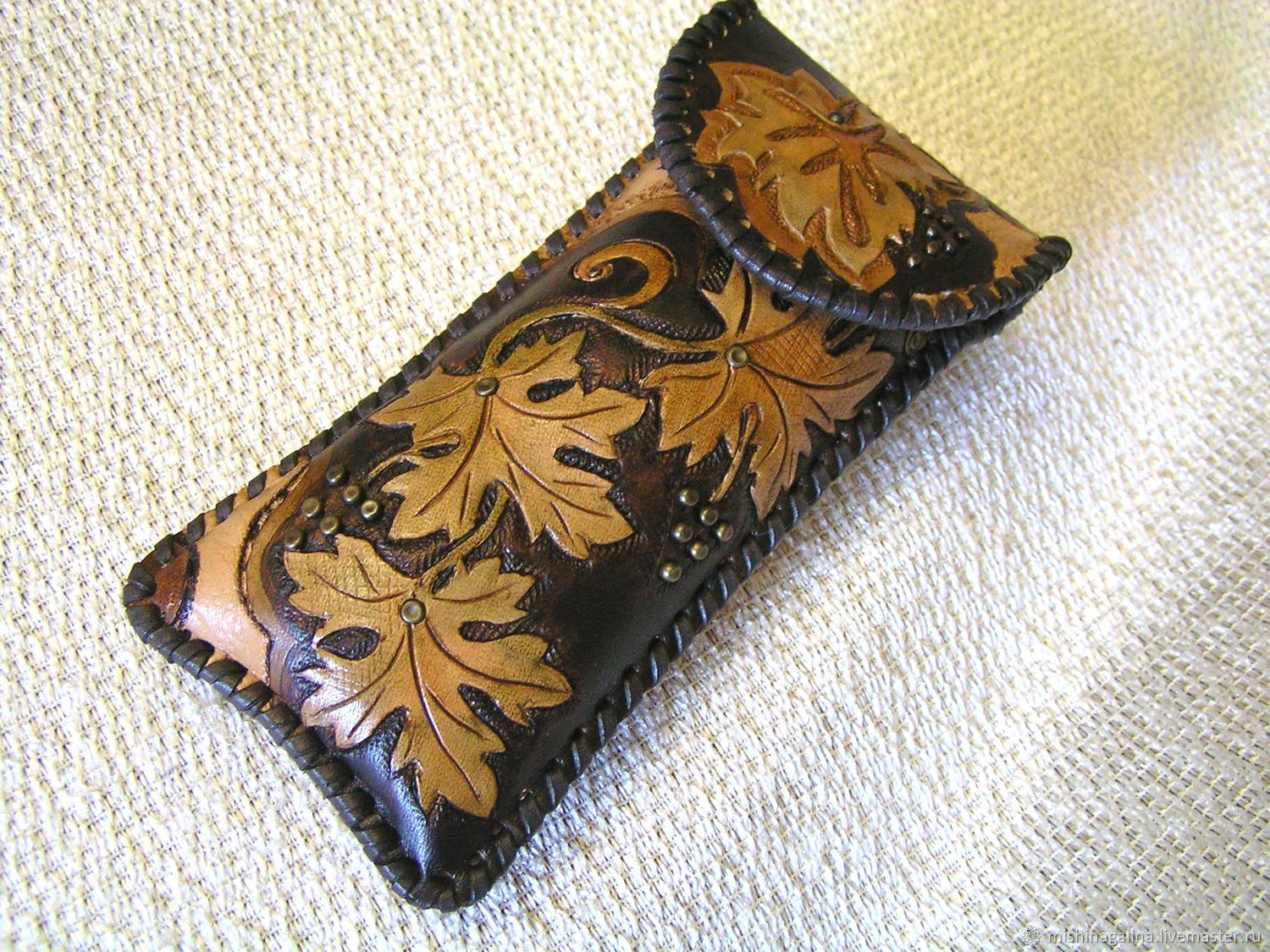 Очечник из кожи "Виноградная лоза" купить в интернет-магазине Ярмарка ...