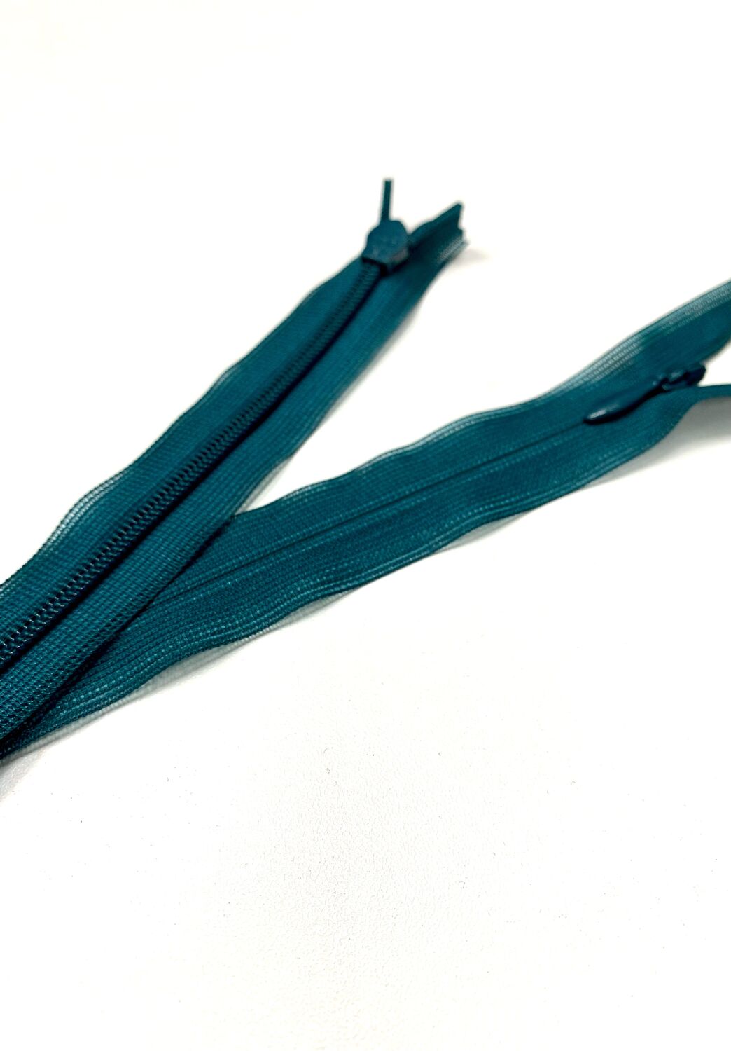 Молния японская потайная YKK 25 см, лазурная молния, морская волна купить в интернет-магазине ...