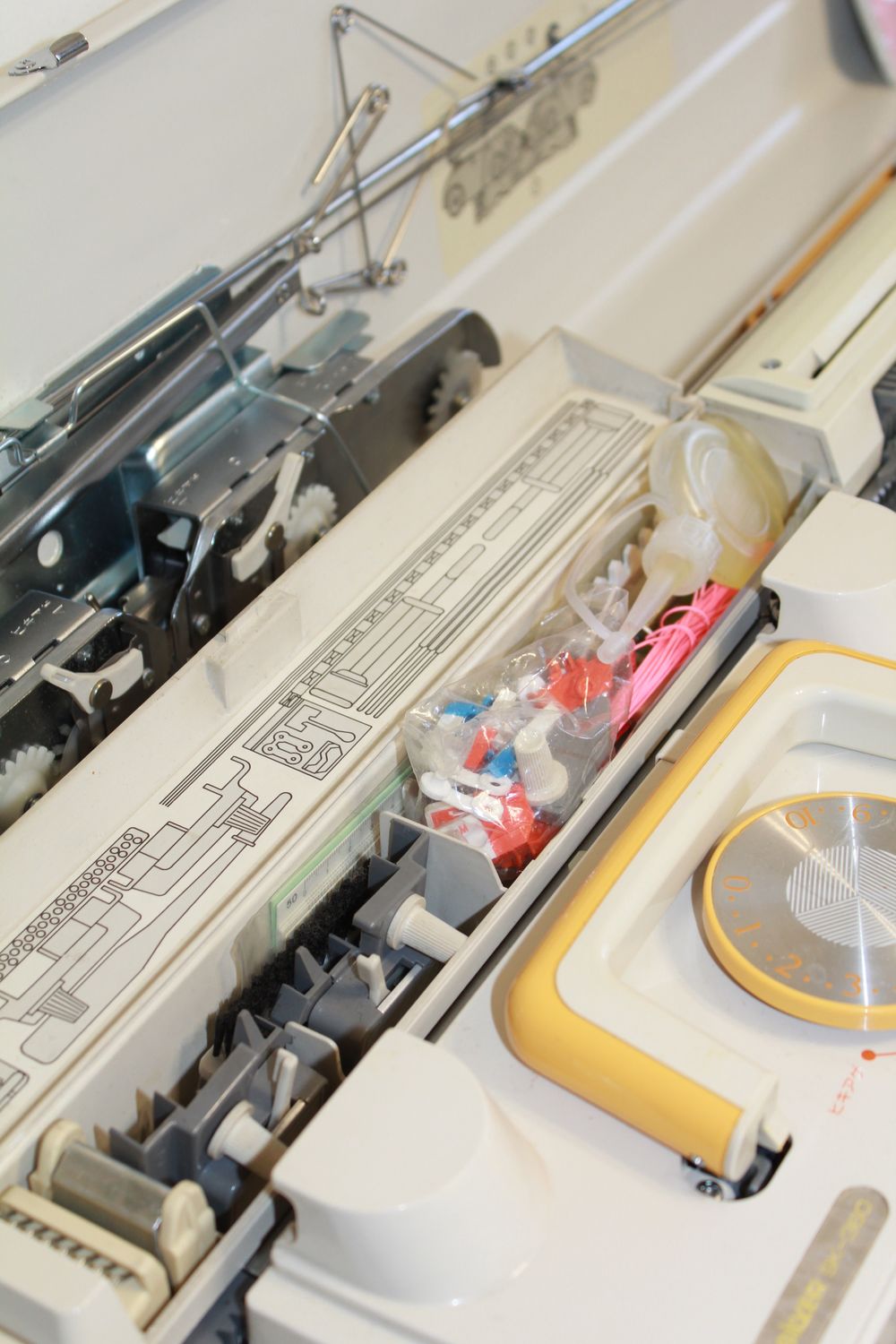 Silver Reed SK360, 5 кл. вязальная машина, как новая, Япония в интернет ...