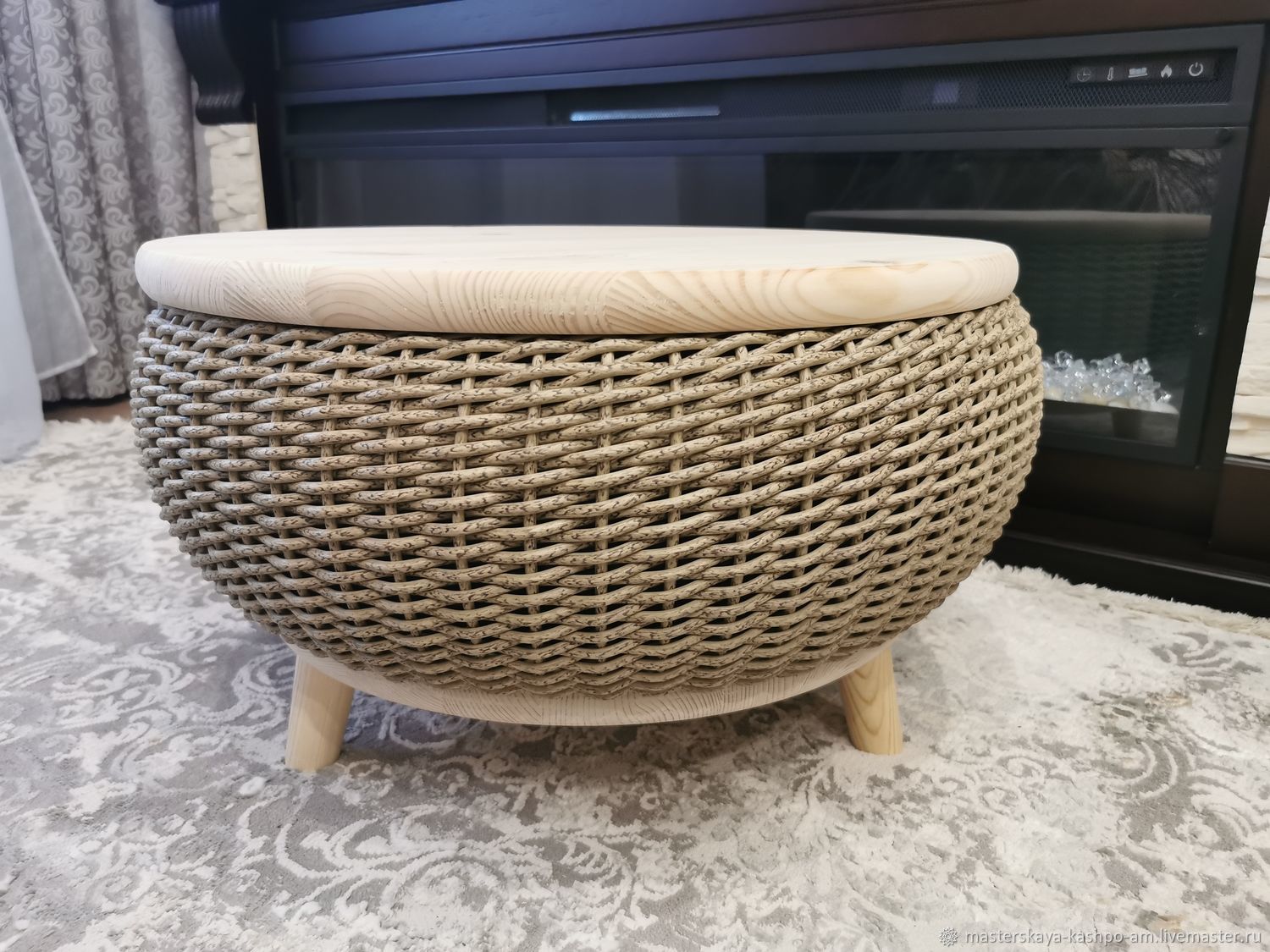 Журнальный столик из ротанга с местом для хранения в интернет-магазине ...