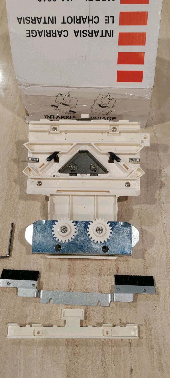 Каретка интарсия Silver reed AG24 купить в интернет-магазине Ярмарка ...