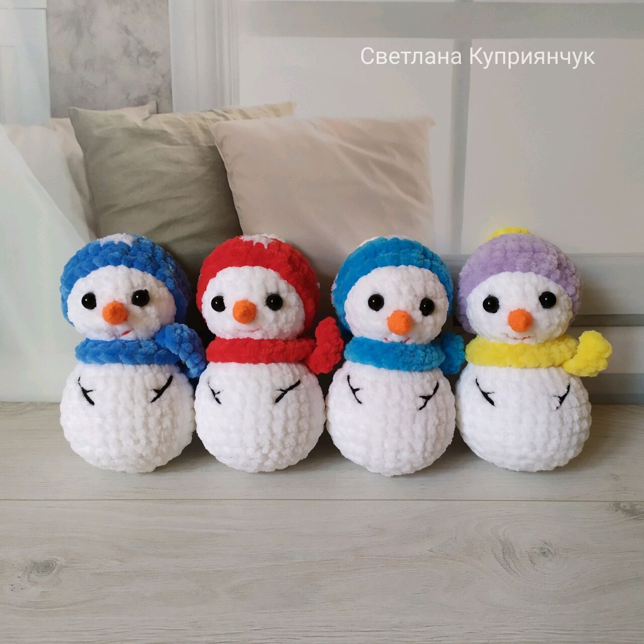 Снеговик вязаная игрушка. Плюшевый снеговик. Новогодний подарок. в ...