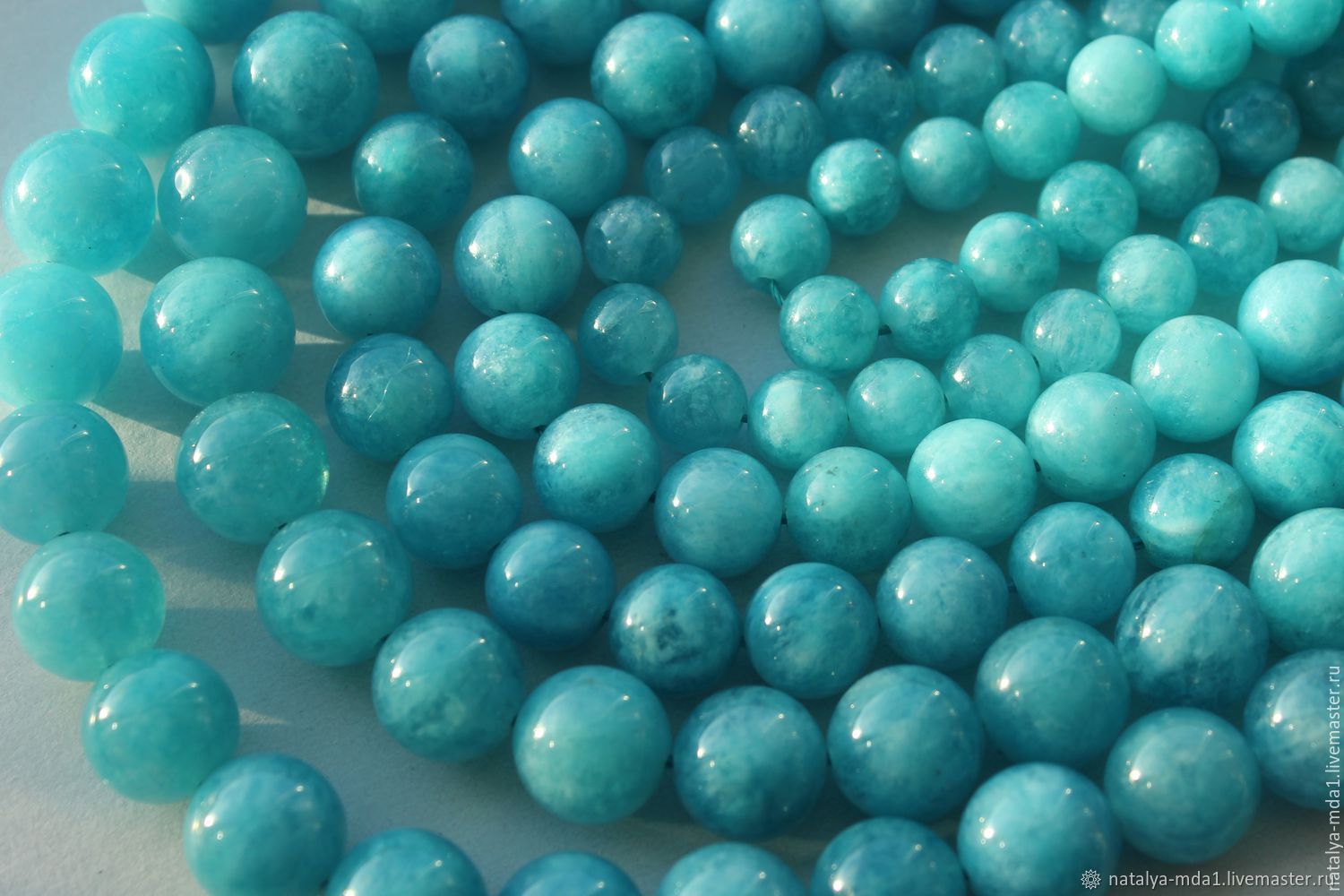 Кварц голубой 8-12мм купить в интернет-магазине Ярмарка Мастеров по ...