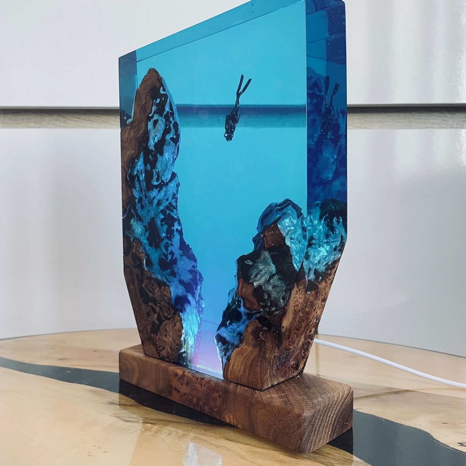 Светильник / Ночник из эпоксидной смолы в интернет-магазине Ярмарка ...