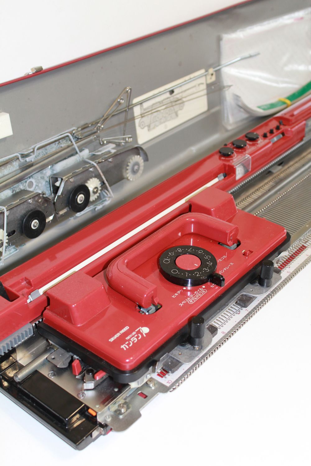 Silver Reed SК700.вяз.машина 5 класса, в отл.сост.,Япония купить в ...