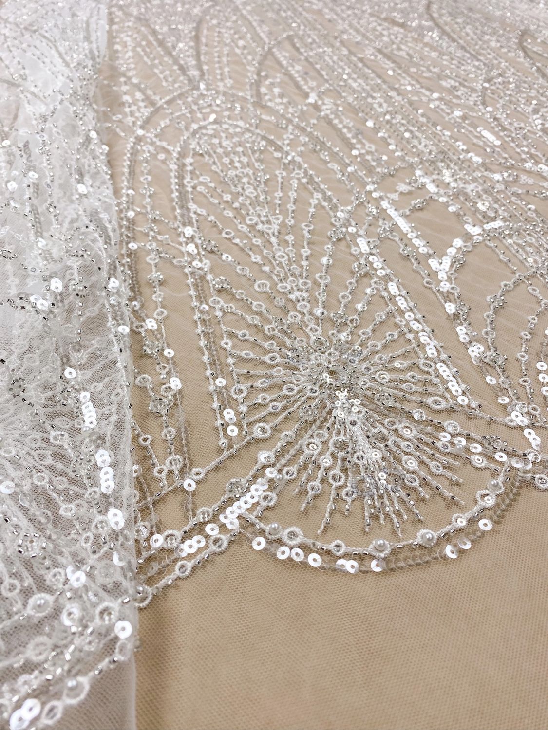 Вышивка на сетке с пайетками и бисером купить в интернет-магазине ...