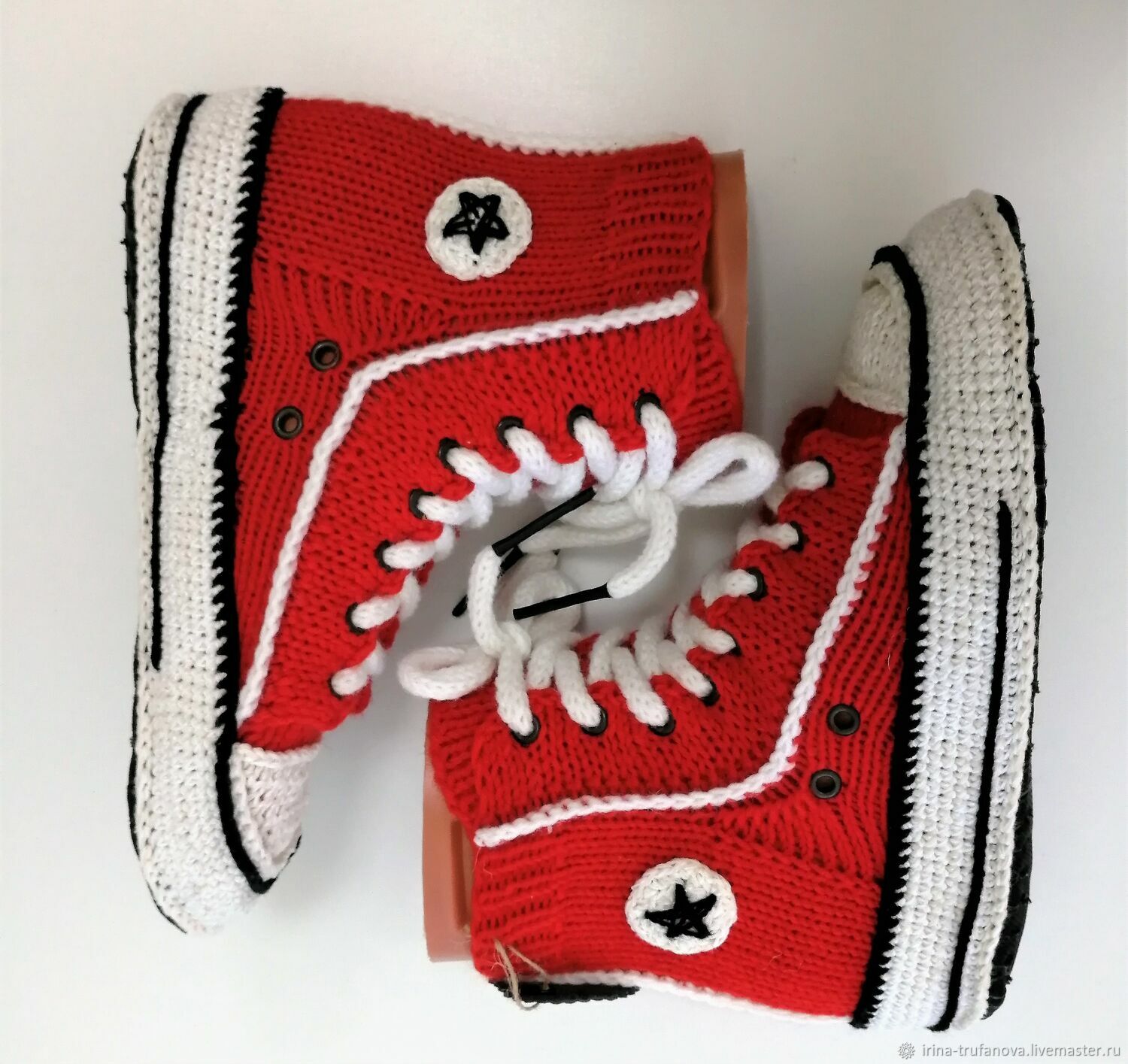 Тапочки: Вязаные кеды-тапочки. Вязаные носки. Вязаные тапочки в ...