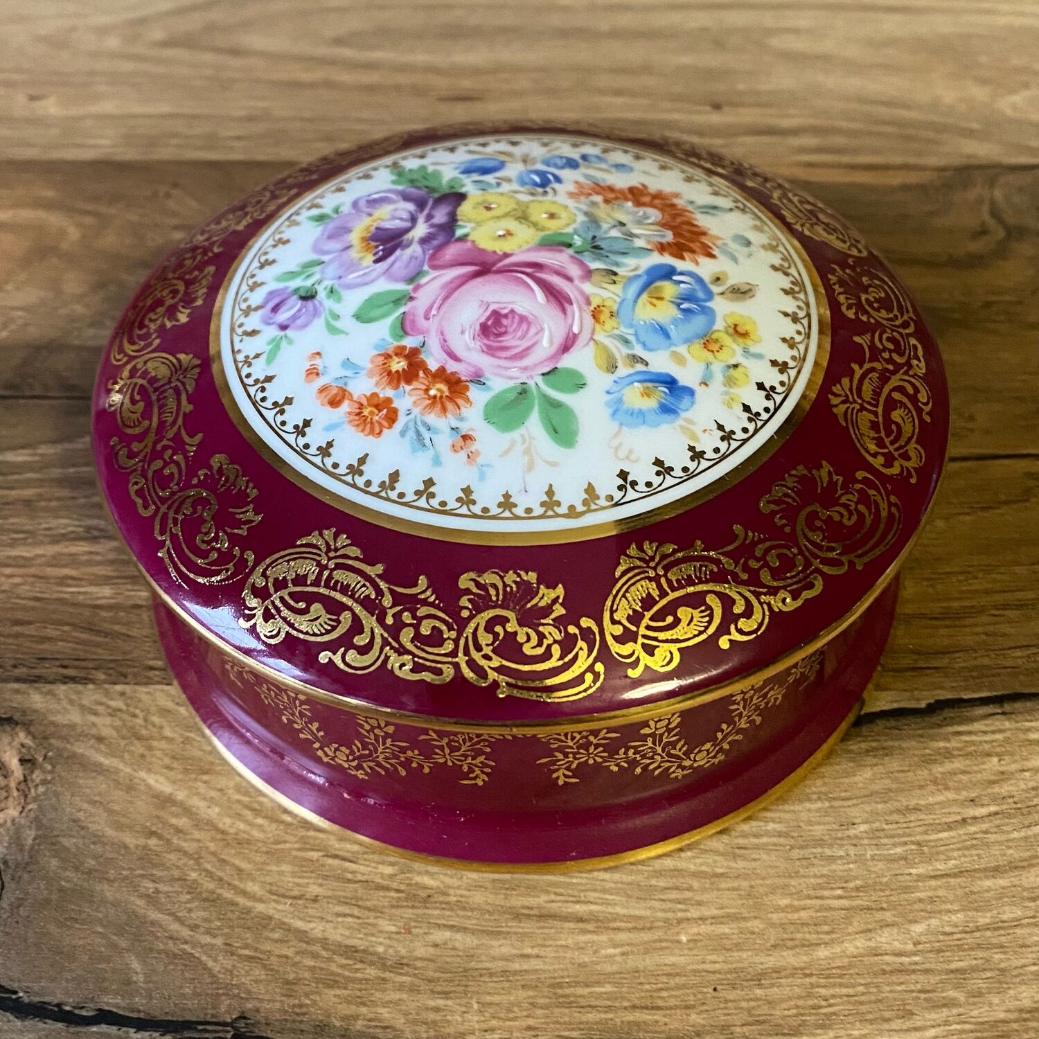 Винтаж Фарфоровая шкатулка Limoges купить в интернет магазине Ярмарка Мастеров по цене 4000