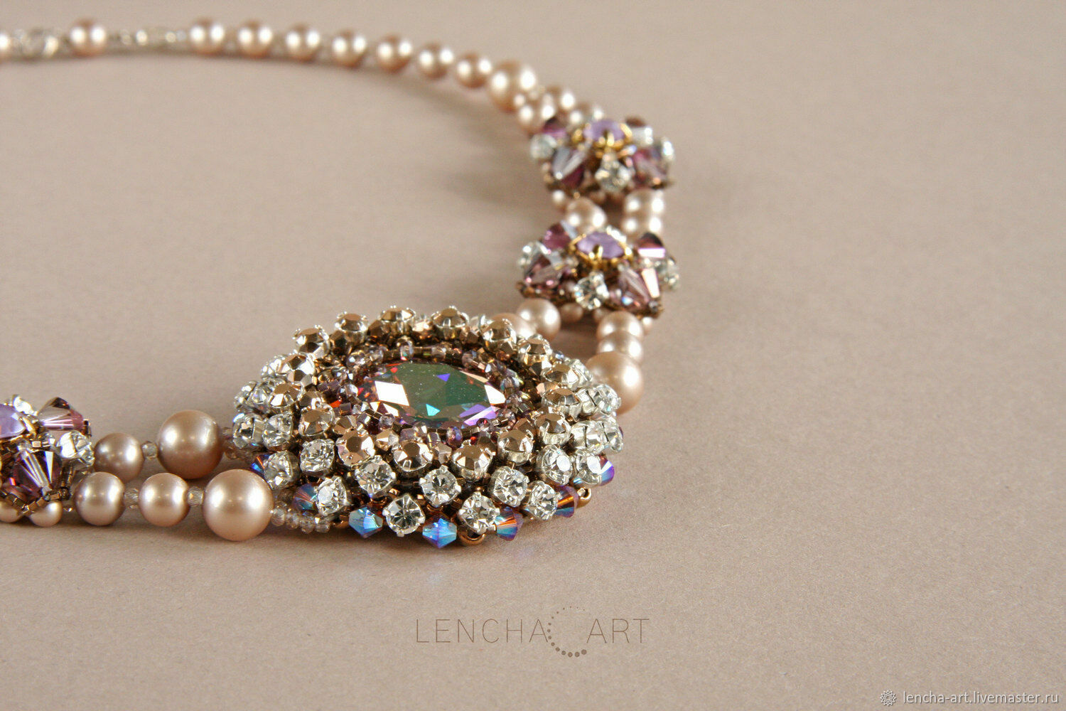 Колье: Кулон в колье Powder Almond в интернет-магазине на Ярмарке ...