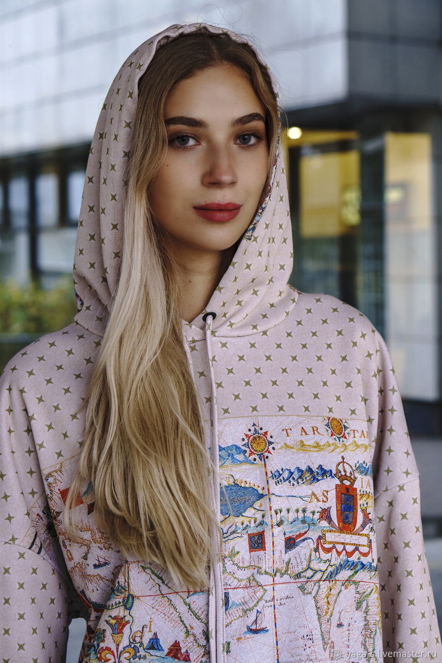 Толстовка худи с принтом "Средневековая карта" на заказ в интернет ...