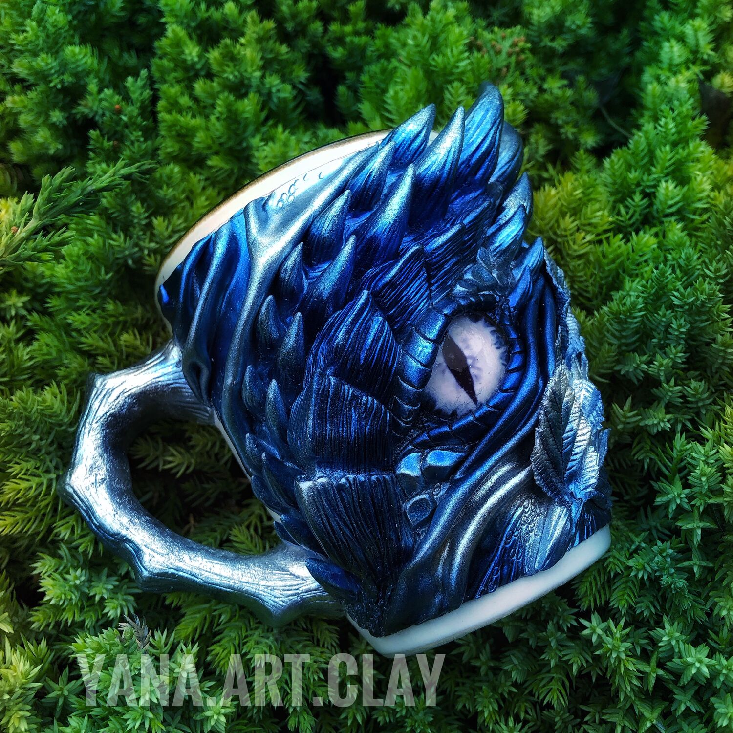 Кружка «Ледяной глаз дракона в интернет магазине Ярмарка Мастеров по цене 4500 ₽ S0sniru