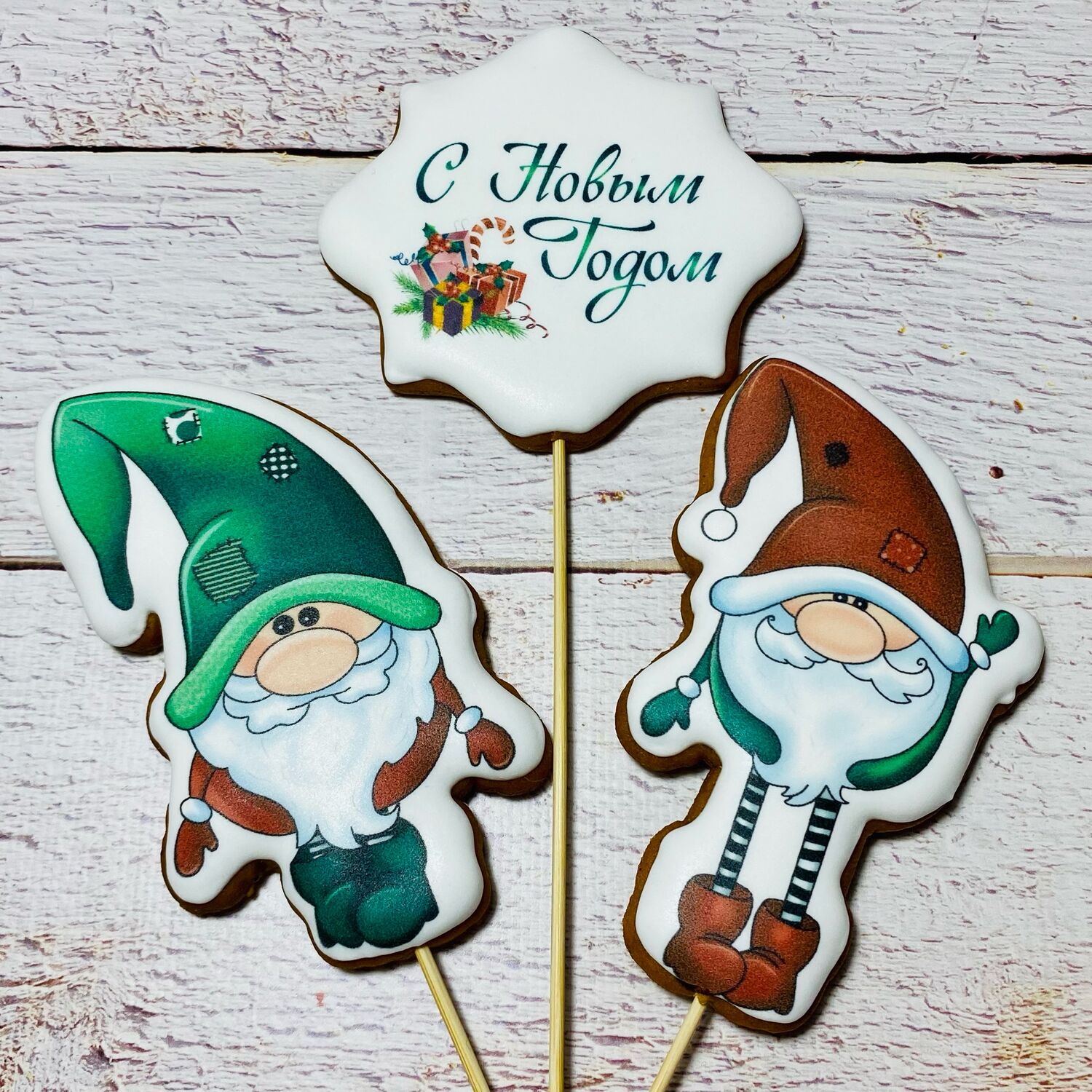 Подарочный набор пряников на Новый год ‘Гномики’ – купить на Ярмарке ...