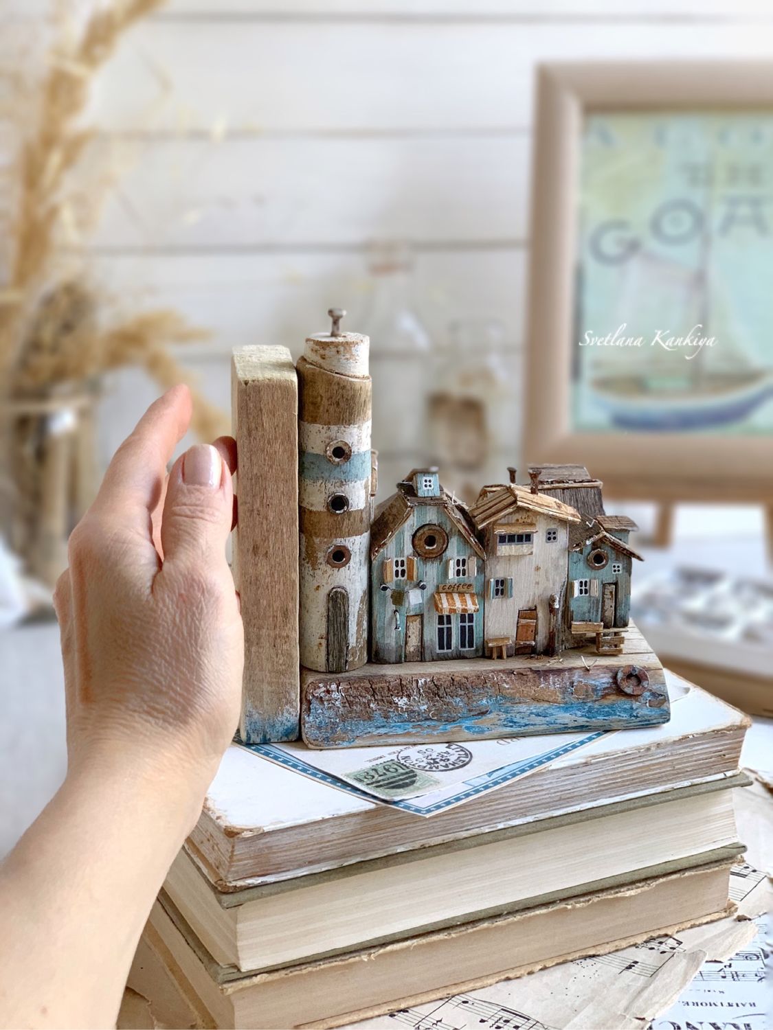 Держатель для книг Морская деревенька домики дрифтвуд в интернет магазине на Ярмарке Мастеров