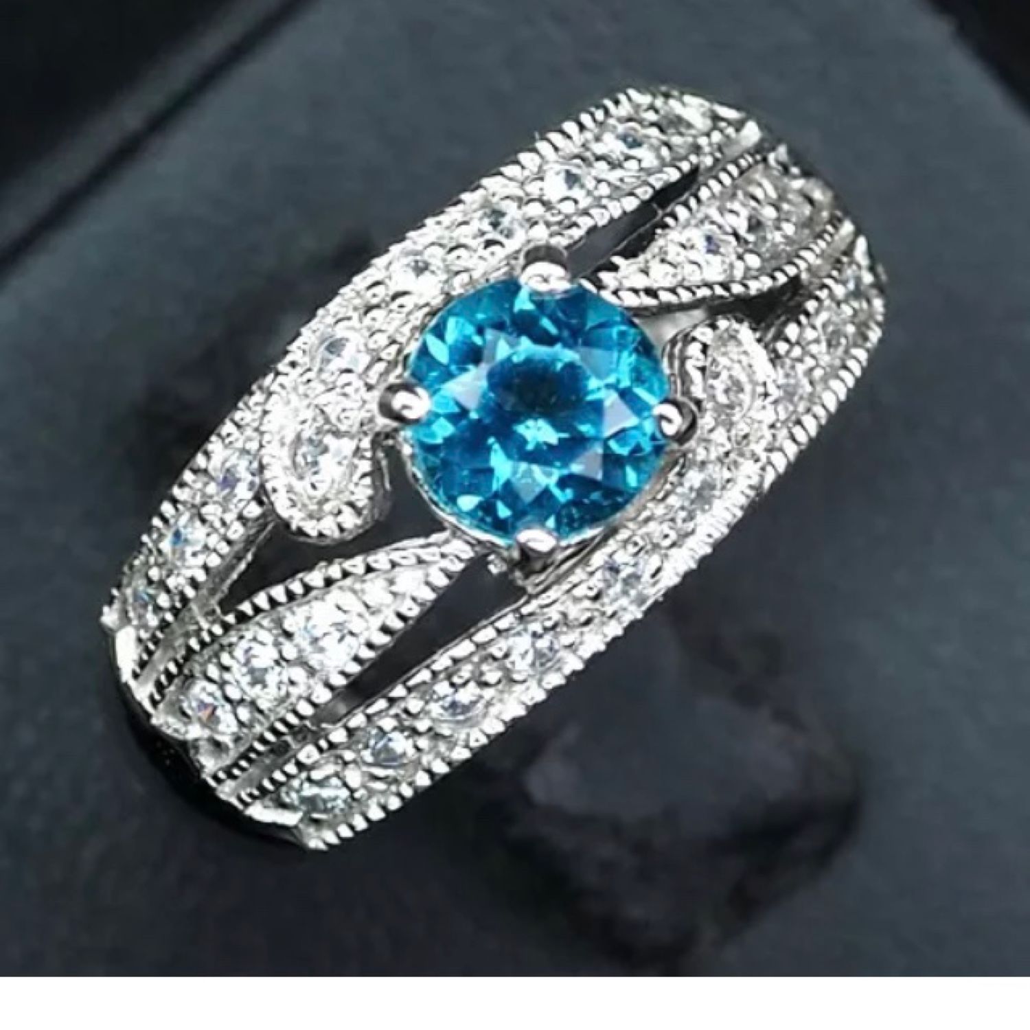 Кольцо с Апатитом Параиба купить в интернет-магазине Ярмарка Мастеров ...