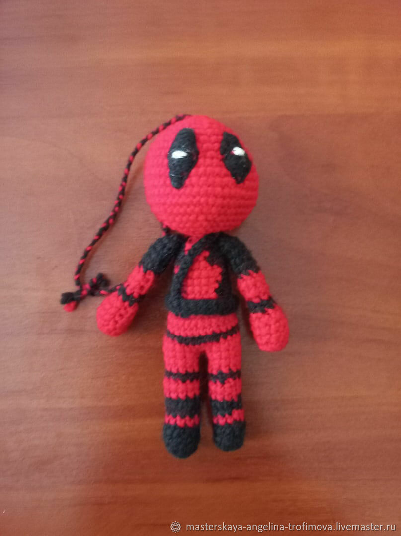 Вязаная игрушка ручной работы "Дед пул" в интернет-магазине на Ярмарке ...
