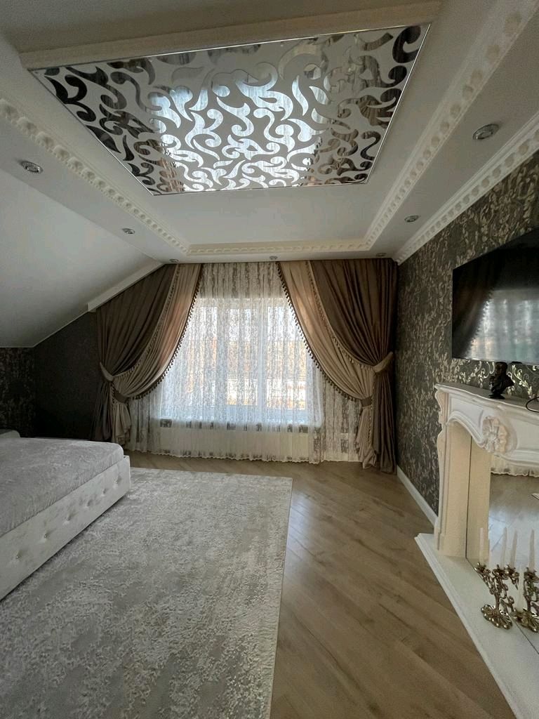 Комплект штор и тюль на скошенные окна, покрывало по размерам ...