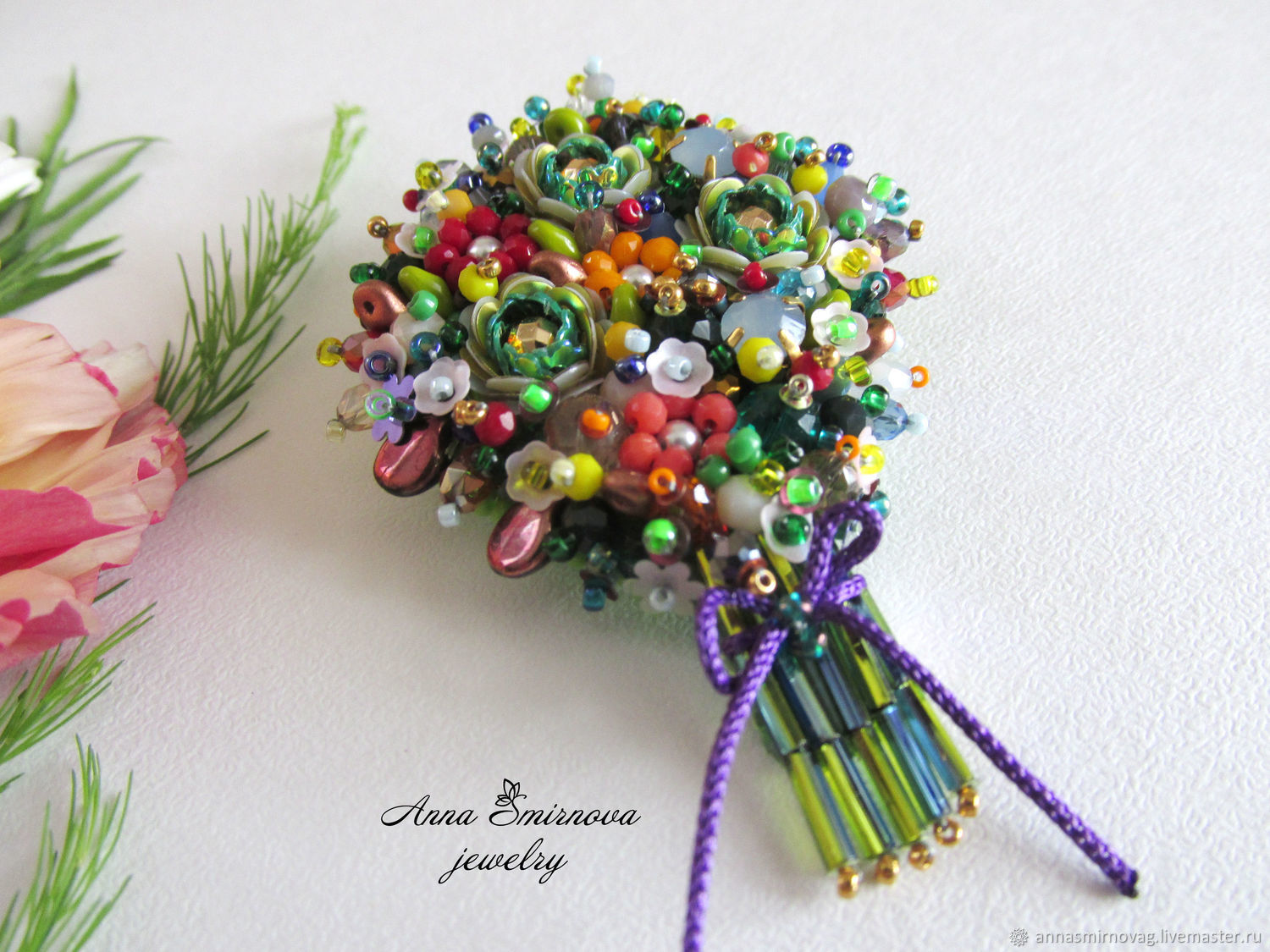 Брошь "Букет цветов" из бисера. Брошь ручной работы купить – купить на ...