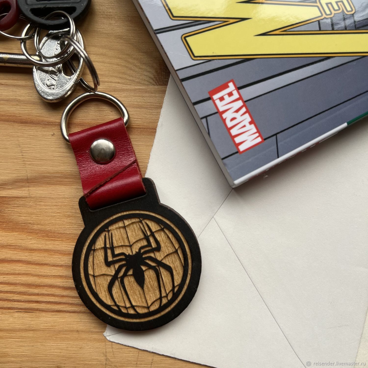 Брелок Человек паук / Spider man в интернет-магазине на Ярмарке ...