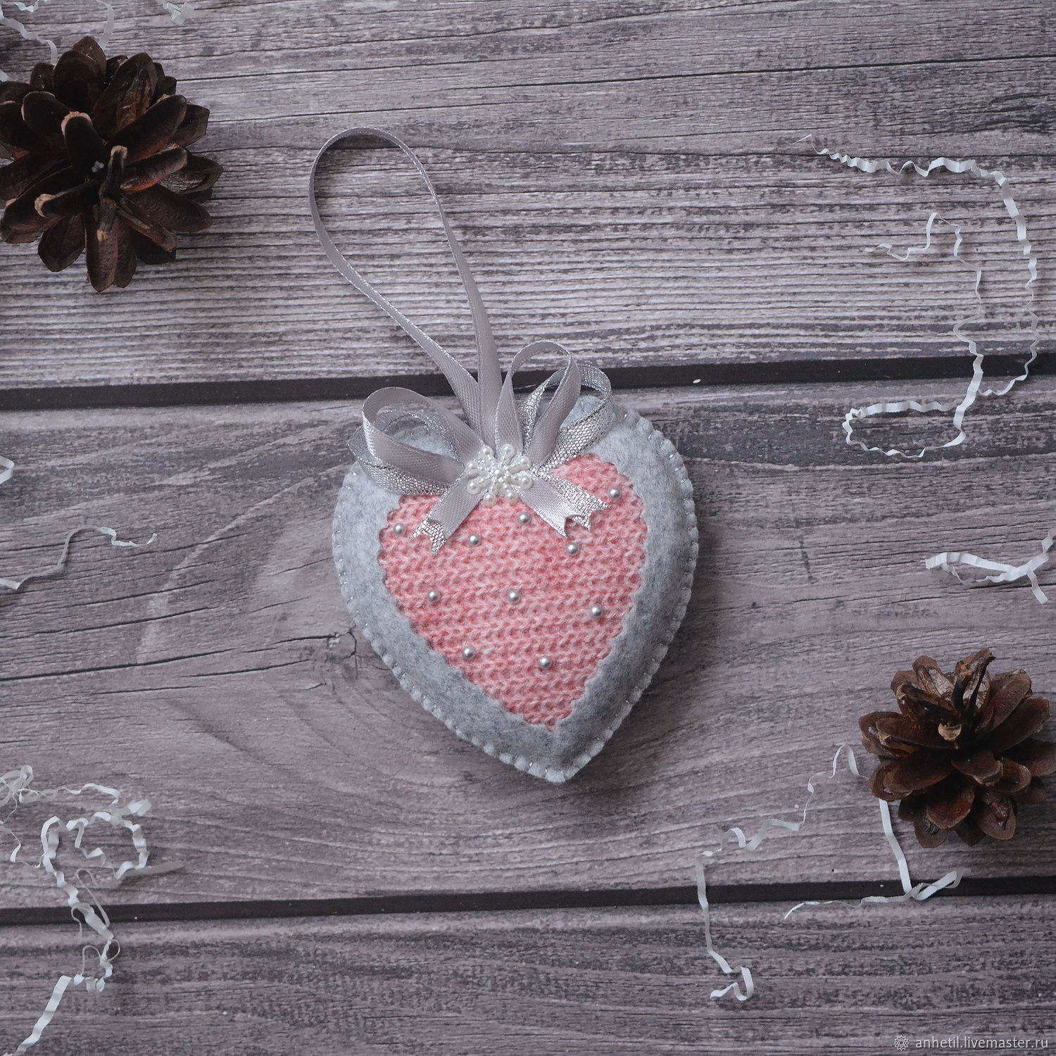 Елочные игрушки из фетра (декор для дома), набор: серо-розовый – купить ...