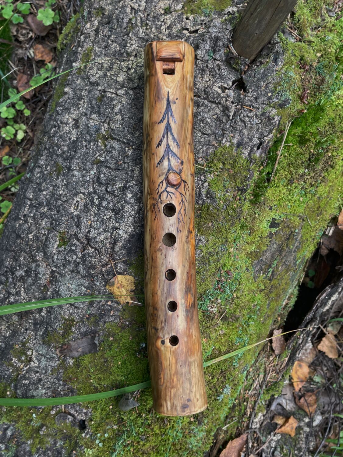 Лесная флейта из ели в тональности Е 442 Hz купить в интернет-магазине ...